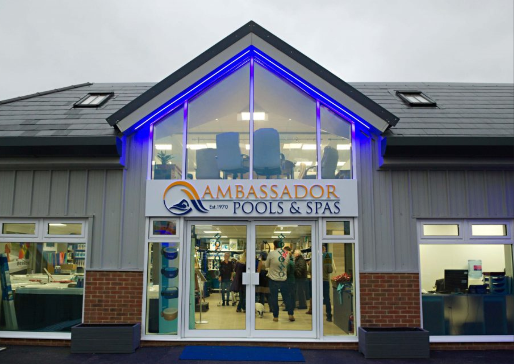 Ambassador Pools & Spas - Home